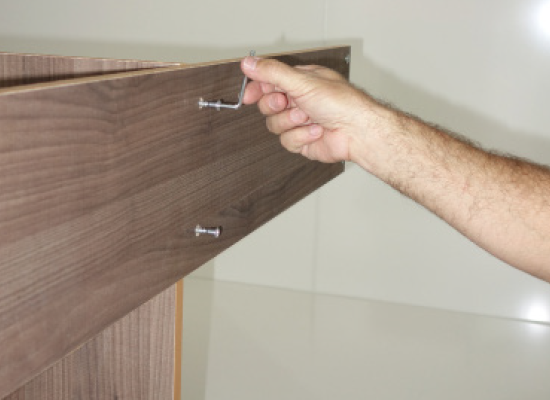 ASSEMBLY 3 - CUPBOARD DIVISON AND RAILS - Mini Kitchen